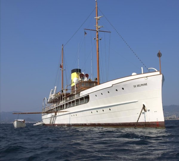 Yacht SS Delphine, Classic Yacht | CHARTERWORLD Luxury Superyacht Charters